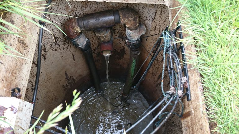 Sampling and Testing of Sewage Treatment Plants - The Tank Sampling Company