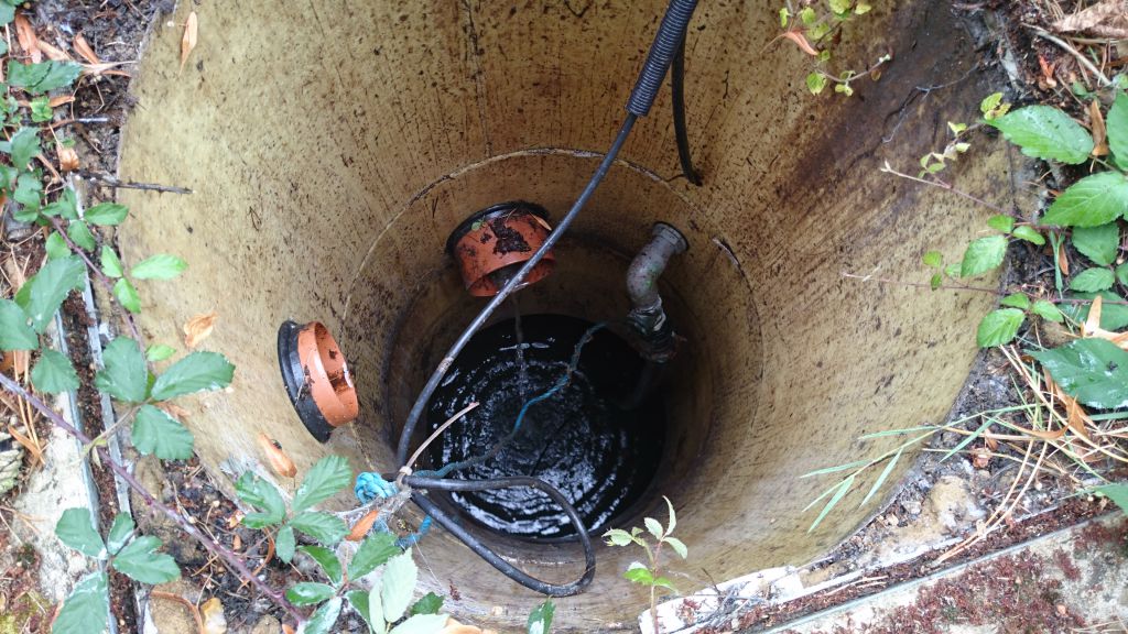 Sampling and Testing of Sewage Treatment Plants - The Tank Sampling Company